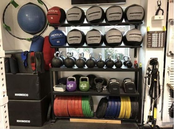 Step into Ronski's Powerlifting Garage Gym | Garage Gym Lab