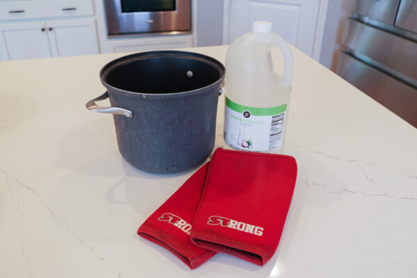 How to Wash Knee Sleeves (3 Easy Ways) | Garage Gym Lab
