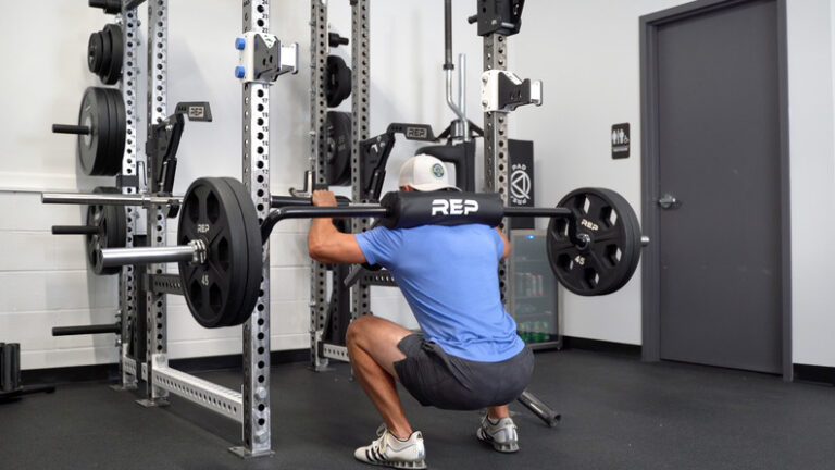 8 Best Safety Squat Bars in 2024: Top Picks for More Comfortable Squats